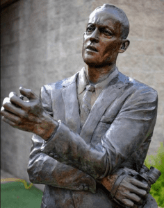 Bill Bowerman the Nike Shoemaker - Beginning of the Empire