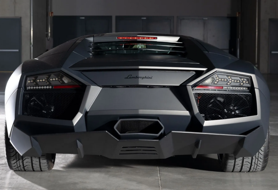 Lamborghini Reventon - Raging Bull and a Timeless Supercar