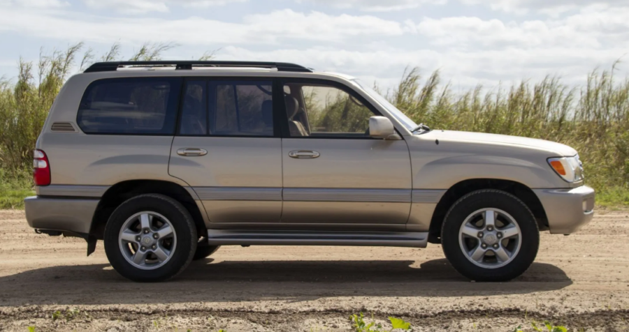 The 4Runner Vs Land Cruiser Collector Debate (Complete Guide)