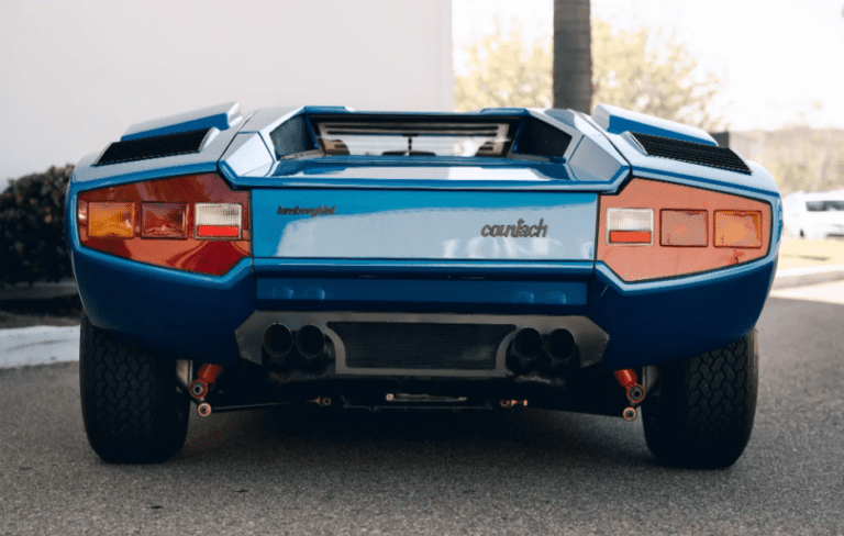 Unleashing the Lamborghini Countach in 1974 (Start of the Raging Bull)