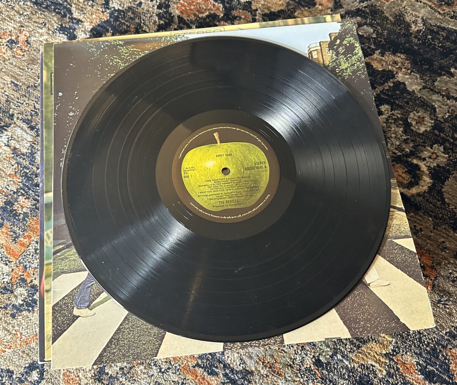 Great Places to Buy Vinyl Records Online (Ultimate Guide to Vinyl)